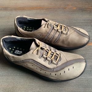 Clarks | Shoes | Clarks Wave Walk Brown Shoes W | Poshmark